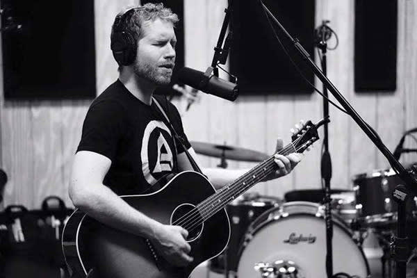 AMP Concerts - The Real Matt Jones