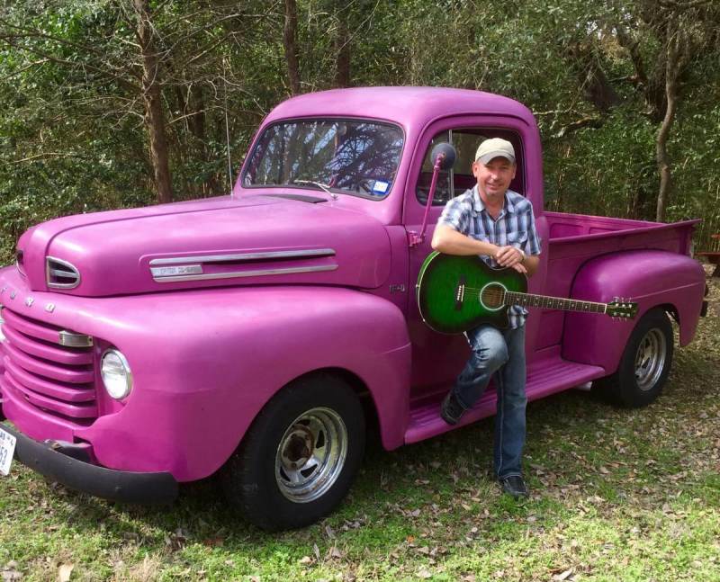 Robert Zientek @ The Stone Cellar Round Top, TX - July 15th 2018 5:00 pm